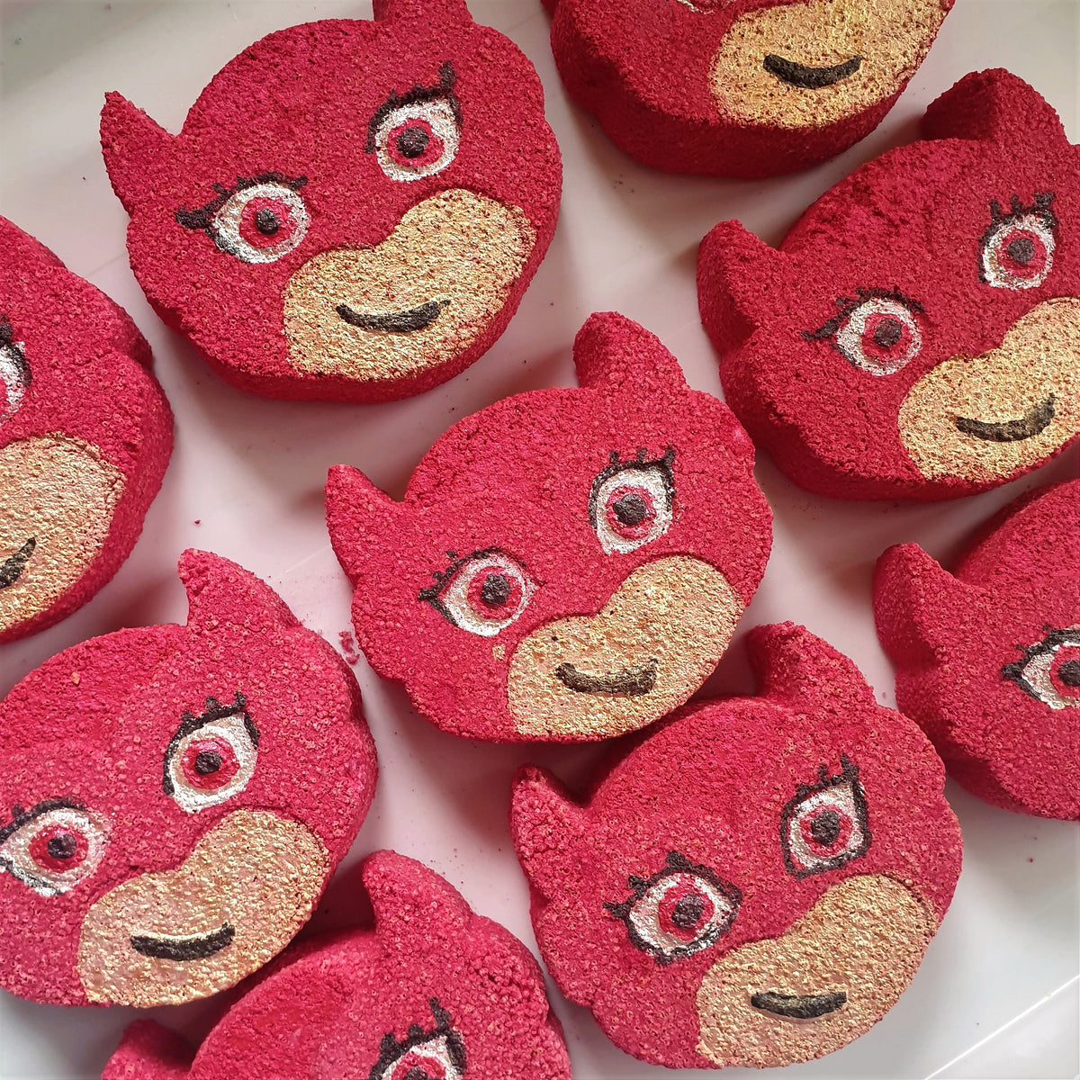 Owl Girl Bath Bomb – Lavish Aromas